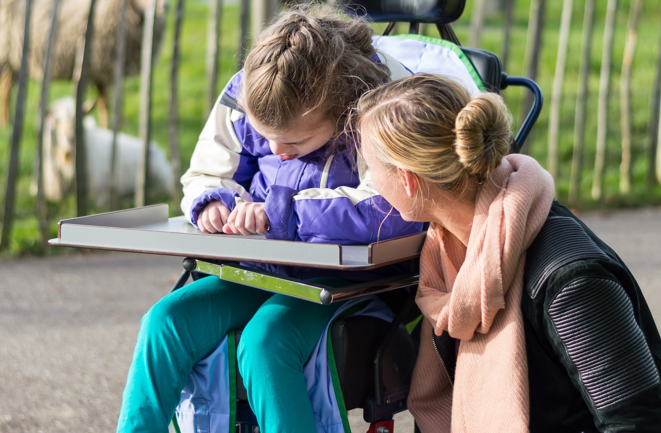 Gemeinsam stark für Kinderrechte - Fokus September: Fürsorge ... Gemeinsam stark für Kinderrechte - Fokus September: Fürsorge ...